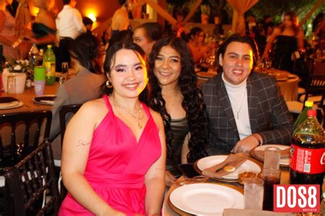 Dos 8 Graduación De La Lic En Nutrición