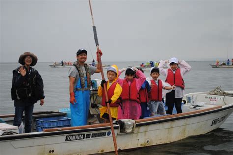 宍道湖漁協青年部しじみ漁体験学習 持田忌部小の合同体験 しじみ屋島根県宍道湖しじみを漁師が活冷凍で販売通販 レシピ情報満載