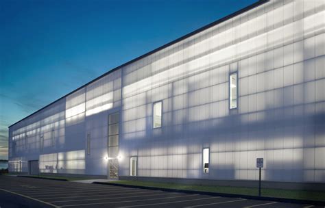 Interlocking Polycarbonate Translucent Wall System Contributes To Building Aesthetics Retrofit