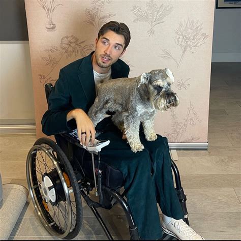 Meet Sex Educations Isaac Played By Paraplegic George Robinson