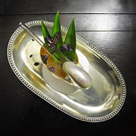 Gastronomista The Opal Nautilus