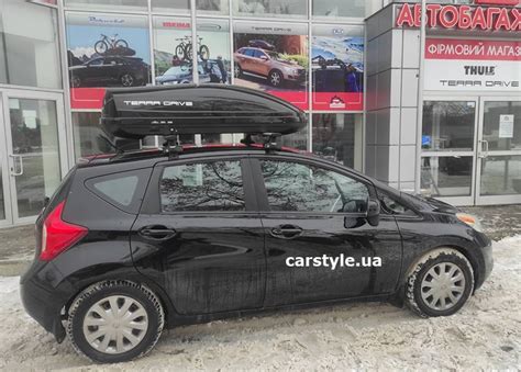 Багажник Thule-754 Stream та бокс Terra Drive-440 на Nissan Versa Note ...