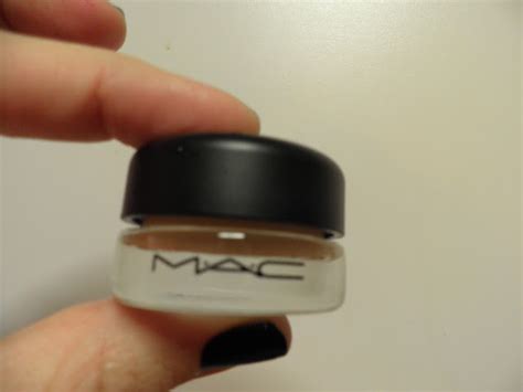 I Swatch It So You Don T Have To Mac Paint Pot Collection Swatches