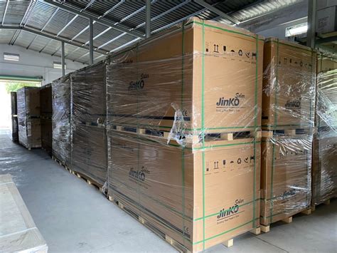 Jinko Mono Photovoltaic 144 Cells 540w Half Cell Solar Panel 540w 545w