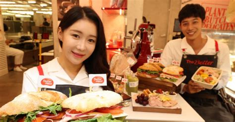 [포토]신세계푸드 국내 최초 식물성 정육 델리 더 베러 오픈