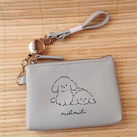 ミリミリ 伸びるリール式 パスケース デイリーポーチ（いぬ）79618定期入 ミニポーチ付 Milimili 雑貨のぱんぷきん