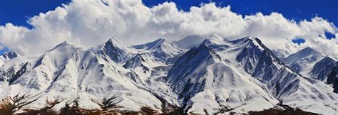 昆仑山在哪里 昆仑山 昆仑山 大山谷图库
