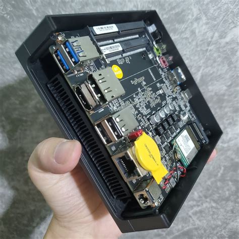 Mini Pc Ch Y Amd Ryzen U T Ch H P Gpu Vega R T M Nh L M V N Ph Ng Xem Phim K Youtube