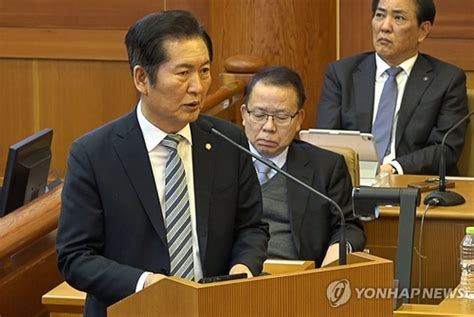 国会側「民主主義のため尹大統領罷免を」 弾劾審判で最終陳述 ライブドアニュース