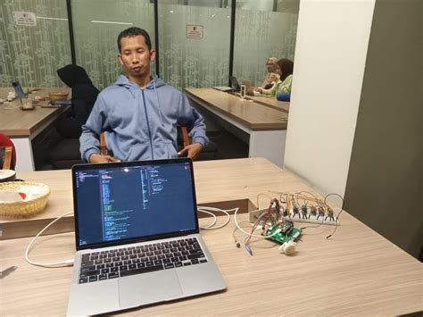Embeddedsystem Arduino Esp Pcbdesign Workfromcafe