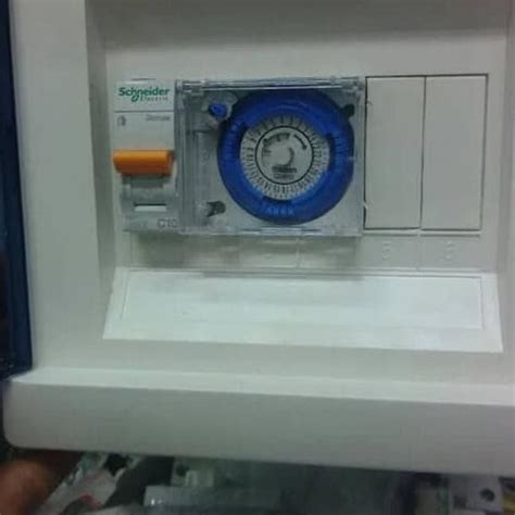 Jual Panel Lampu Otomatis Timer Theben Box Mcb 1p10a ★★★★ Shopee Indonesia