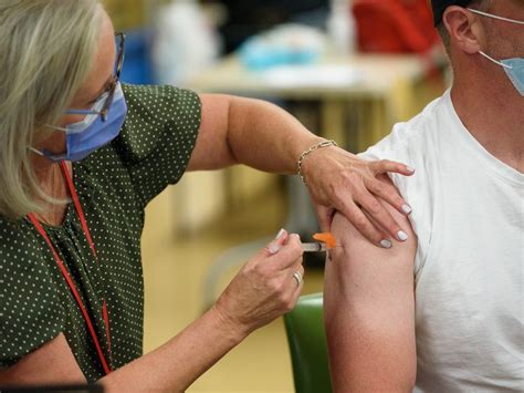 Flu Season Vaccine Highly Effective This Year In Alberta Calgary Herald