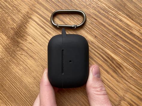 Купить Силиконовый чехол iLoungeMax Black для AirPods Pro по цене грн в Украине фото