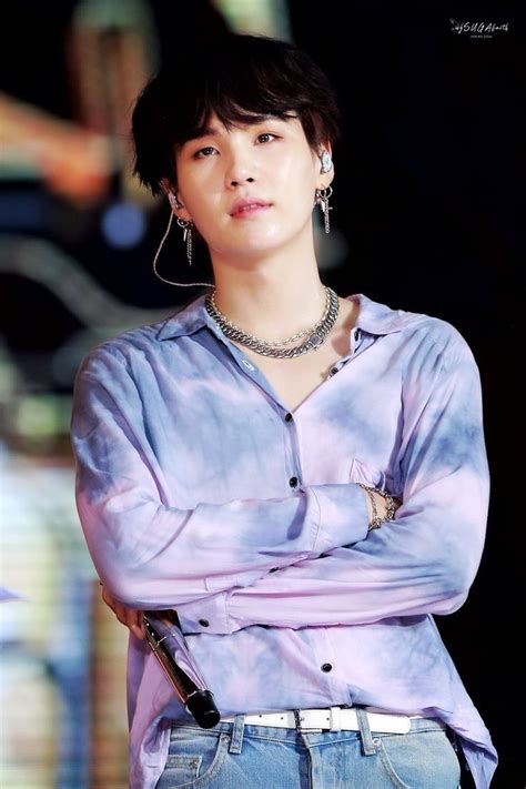 Suga Purple Wallpaper