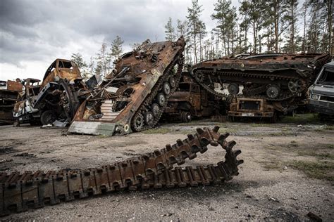 侵攻3年間でロシア軍が損失した戦車は1万両を突破？：画像が明かす装備の損耗