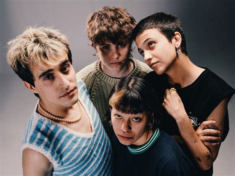 Amor Líquido Anuncia Fecha Para Su álbum De Debut Y Comparte Single