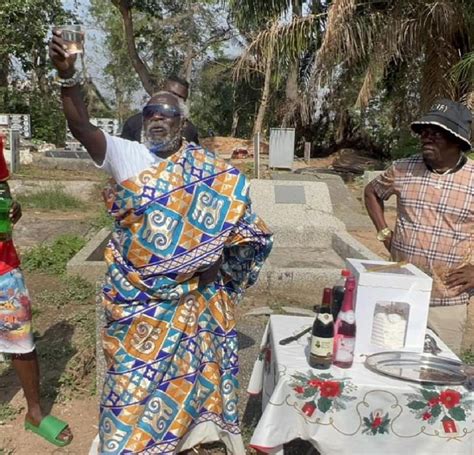 Oboy Siki Breaks Tradition Celebrates Birthday At Cemetery
