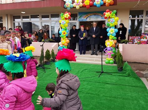 Стартира подаването на документи за прием в първа група уча в Пловдив