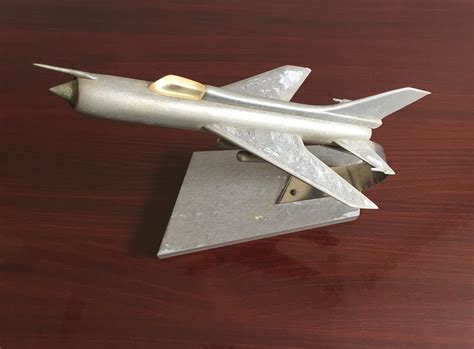 Inspirasi 37 Cold War Soviet Aircraft