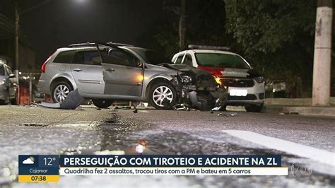 Perseguição policial na Zona Leste de SP termina em tiroteio e acidente São Paulo G