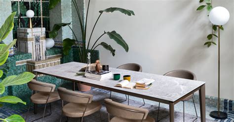 Artic Fast Extendable Table By Connubia