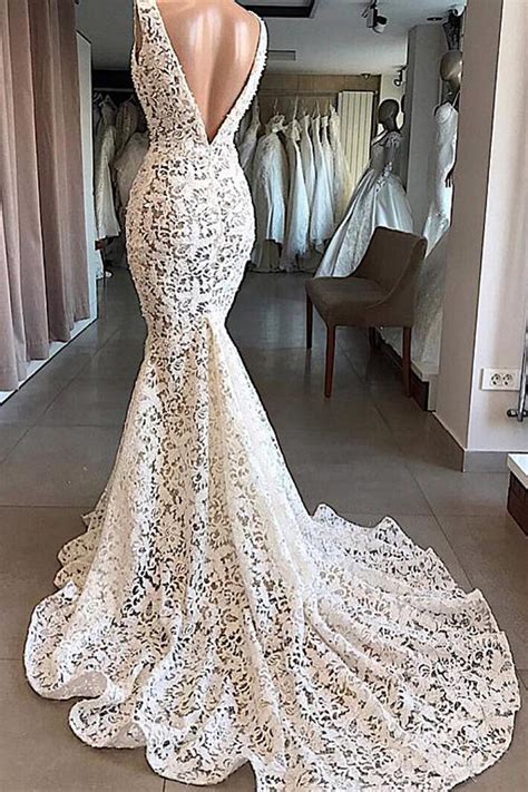 Vintage Mermaid V Neck Open Back Ivory Lace Wedding Dresses Elegant W Musebridals