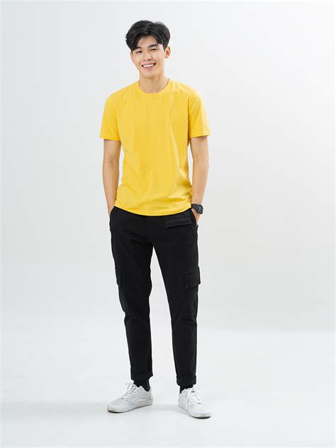 Áo Thun Trơn Căn Bản Form Slimfit At018 Màu Vàng 4men®