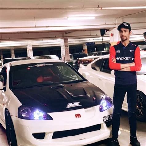 Am Wwx Elham Khan77 • Threads Say More