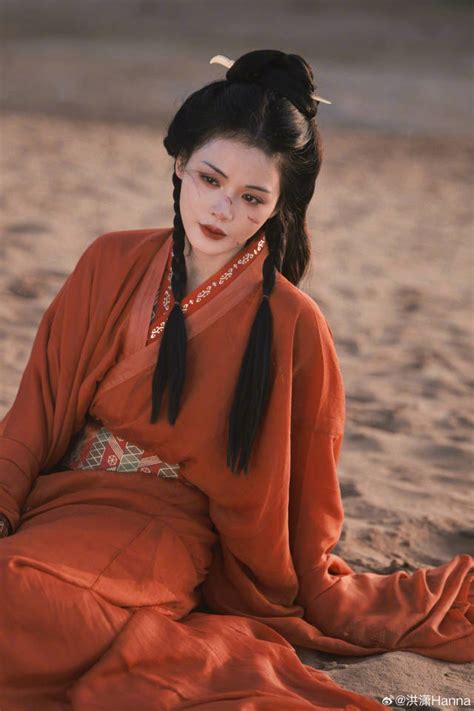Hong Xiao 洪潇 Hanfu Photoshoot Hong Xiao More Photos Here Hanfu Photoshoot More Photos Here