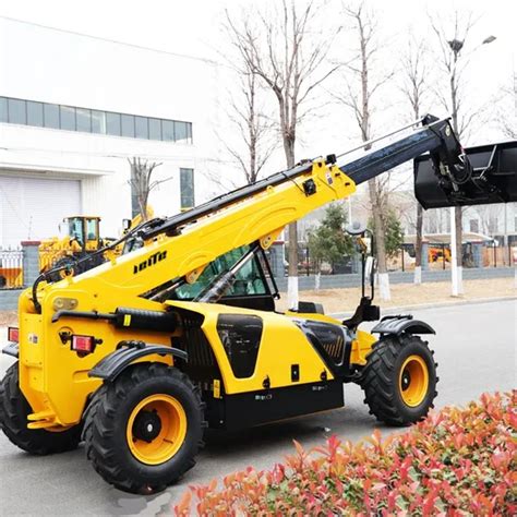 Ce Small Small All Terrain Forklift Chinese Electric Telehandler Mini