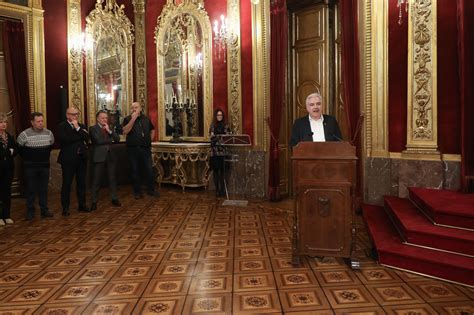 Educación Entrega Los Diplomas De Reconocimiento A 40 Estudiantes Y