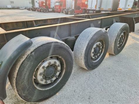 2020 Semi Trailer Chassis For Refrigerated Crates Various Units And