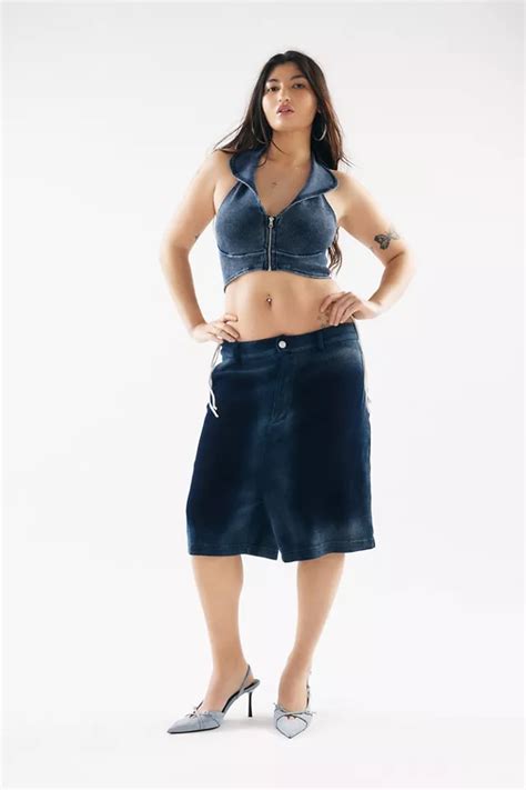 Nice Knits By Knorts Uo Exclusive Cropped Halter Top Urban Outfitters
