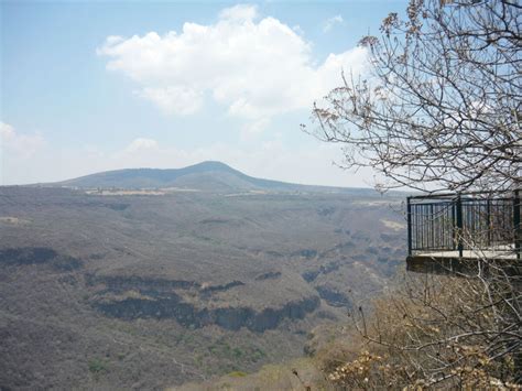 Solo Para Valientes Descubre La Barranca De Huentitán A 30 Minutos De