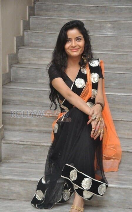 Actress Gehana Vasisth Pictures 24 23075 Kollywood Zone
