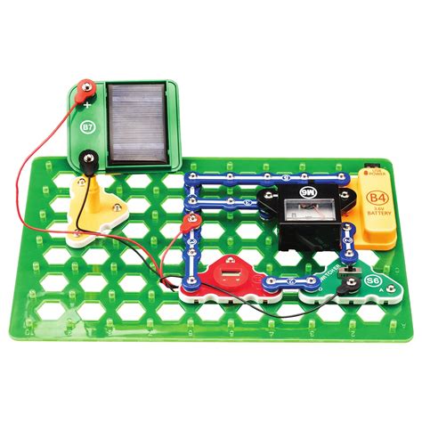 Snap Circuits Green Alternative Energy Kit Snap Circuits Green Alternative Energy Kit