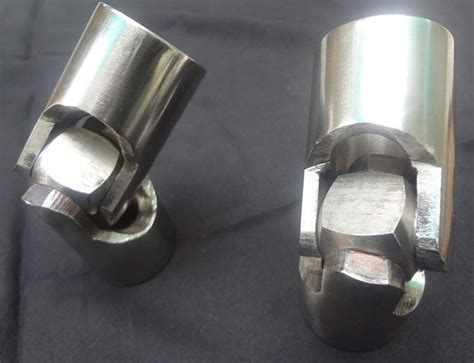 Stainless Steel Universal Joint Manufacturer Supplier From Ahmedabad