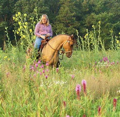 Earthworms Hamilton Native Outpost Growing Native Grazing Abundance