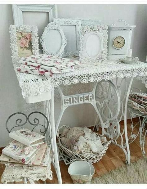 Shabby Chic Table Decor