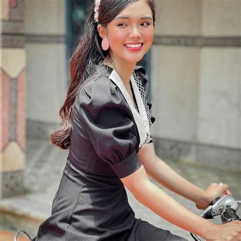 Yeye Nh T H T Ph Di N Xu T Trong R I N M Sau