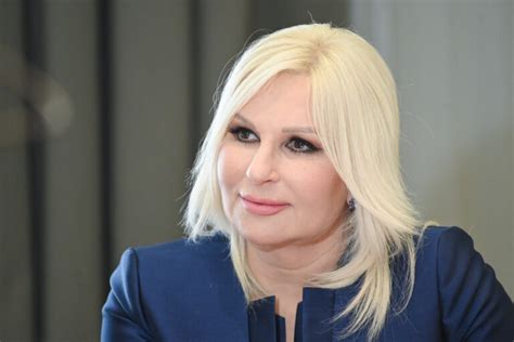Zorana Mihajlović napravila sajt