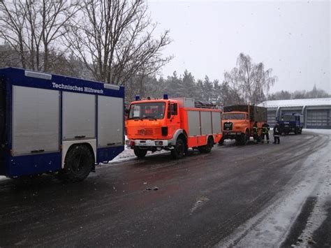 THW OV Schweinfurt Bereitschaft Auf Der A7