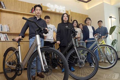 자가용 타는 Ceo·셀럽도 폼나게 자전거 타는 세상 옵니다