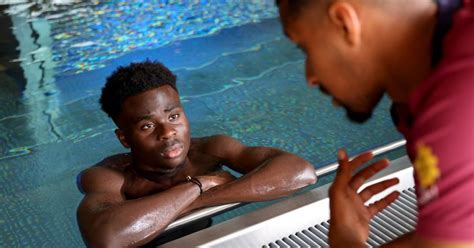 Ian Wright Speaks Out On Arsenal Fans Turning On Him For Bukayo Saka