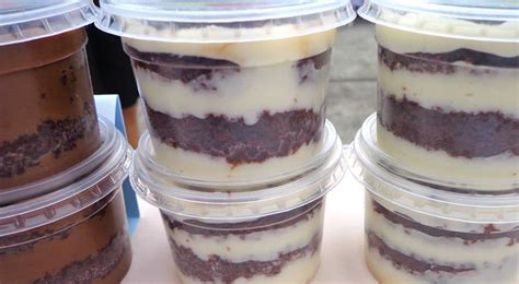 Bolo De Massa Branca Com Recheio De Chocolate Compartilhar Bolo