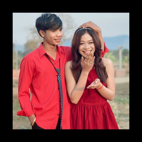 ភូមិ ខ្ជាយ ភូមិ ខ្ជាយ ហែរជំនូន សប្បាយ បែប ស្រុកស្រែ ដួងចិត្តថ្មី ថតរូបនិងផ្តិតរូប By