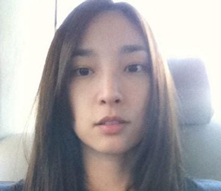 吴佩慈否认要嫁百亿纪晓波 吴佩慈素颜私照曝光 2 图片频道 人民网