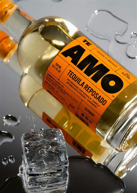 Amo Tequila — Hello Comrade
