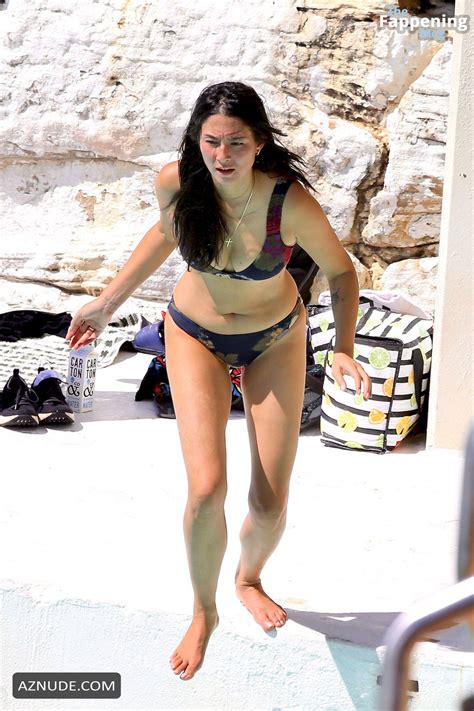 Jessica Gomes Sexy Spotted Cooling Off With A Friend At Bondi Icebergs Pool Aznude