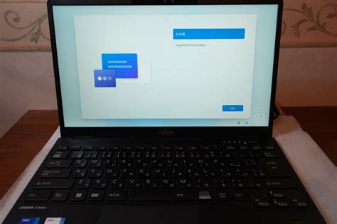 Yahooオークション 使用少・美品 富士通 Lifebook U9312j 133イン
